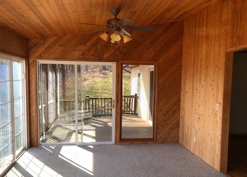 Smith Ridge Rd, Jewell Ridge, VA 24622, Foreclosure - $44,400 - 3BD ...