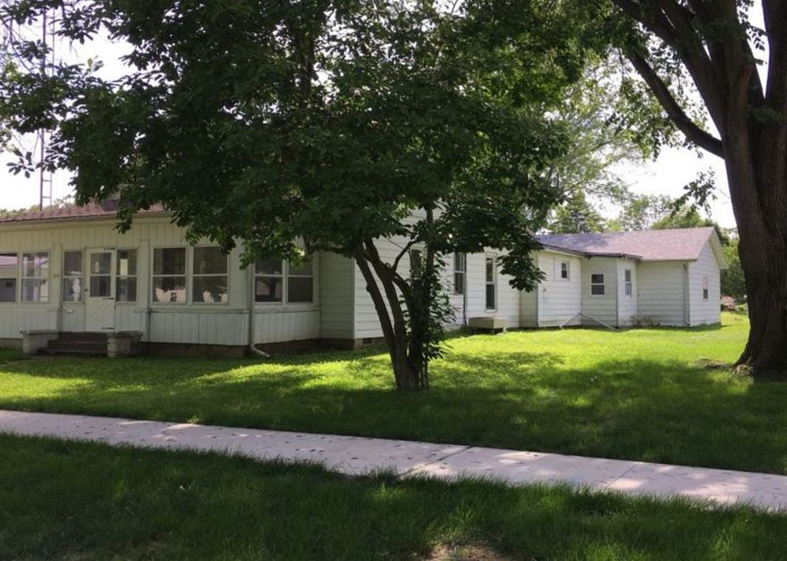 N Morgan St, Shelbyville, IL 62565, Preforeclosure - $51,600 - 3BD ...