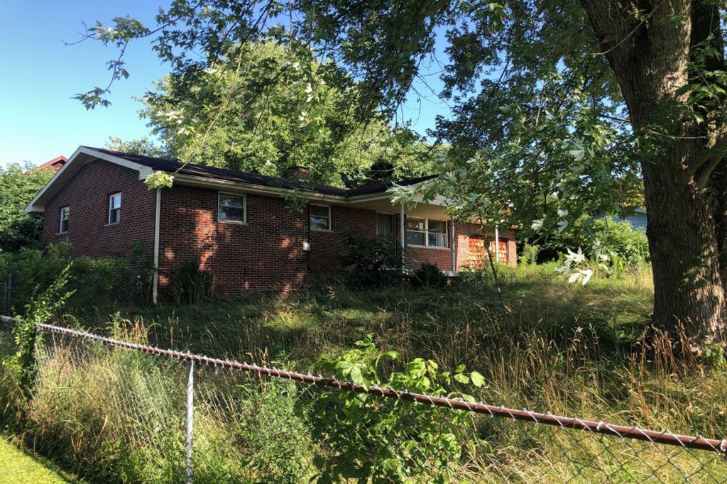 Private Drive 8047, Proctorville, OH 45669, Preforeclosure - $97,900 ...