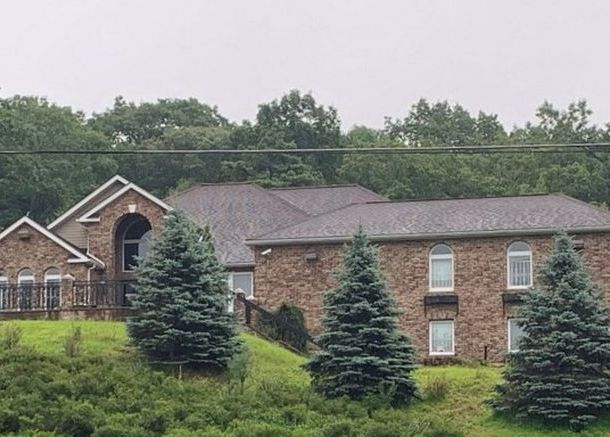 Longview Dr, Bushkill, PA 18324, Preforeclosure - $260,500 - 4BD / 3BH ...